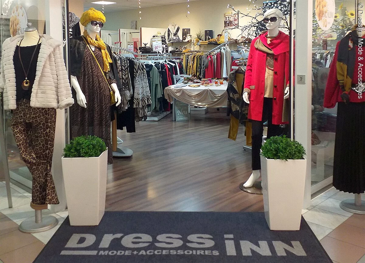 DressInn Mode & Accessoires